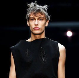 Lee Hardy图册_360百科