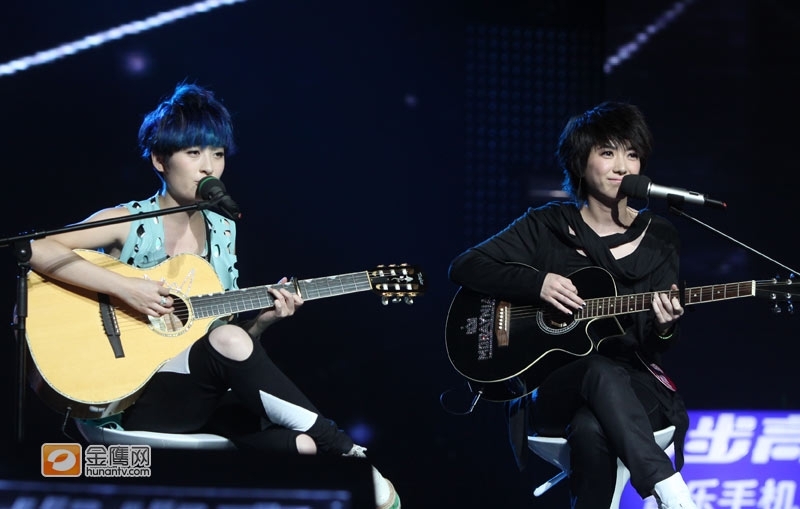 forever21图册_360百科