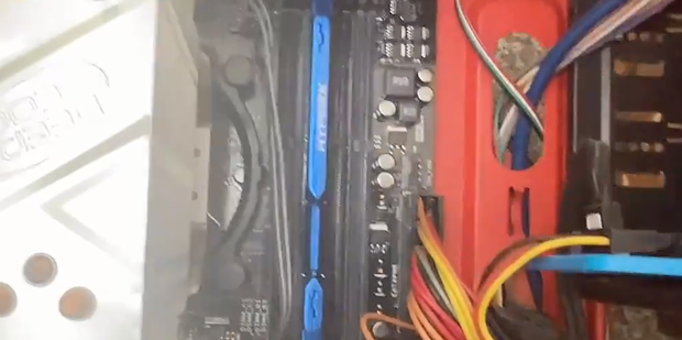 开机遇到错误提示cpu fan error怎么解决_360新知