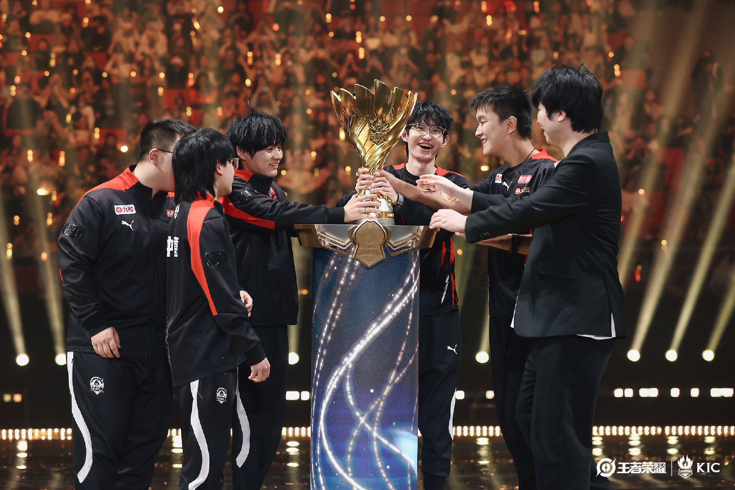 AG超玩会图册_360百科