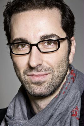 Ermin Bravo图册_360百科