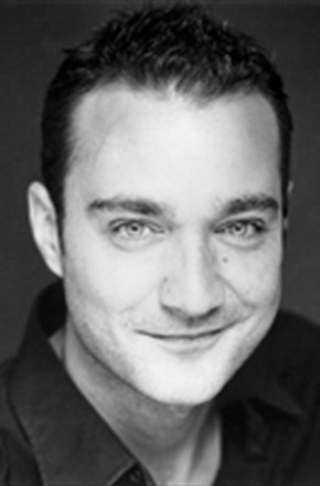 Justin Brett图册_360百科