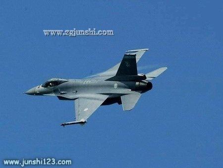 RF-16战术侦察机图册_360百科