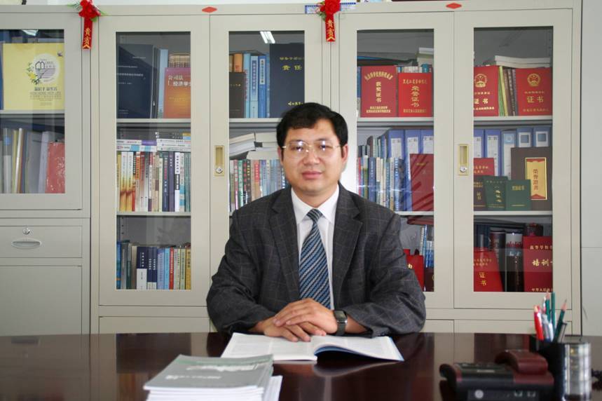 王曙光图册_360百科