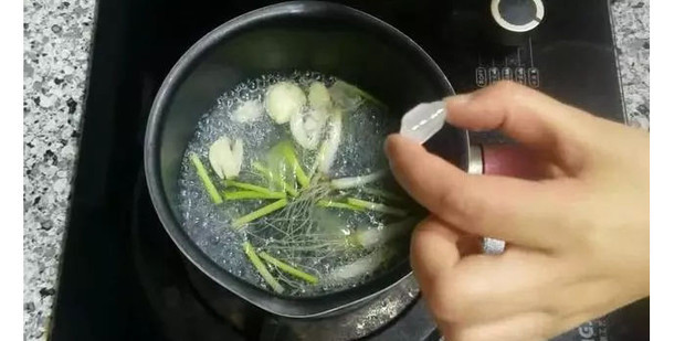怎么煮生姜葱白水360新知