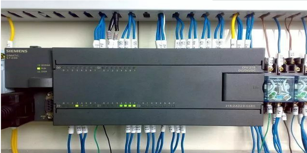 PLC输入端和输出端的接线方法_360新知