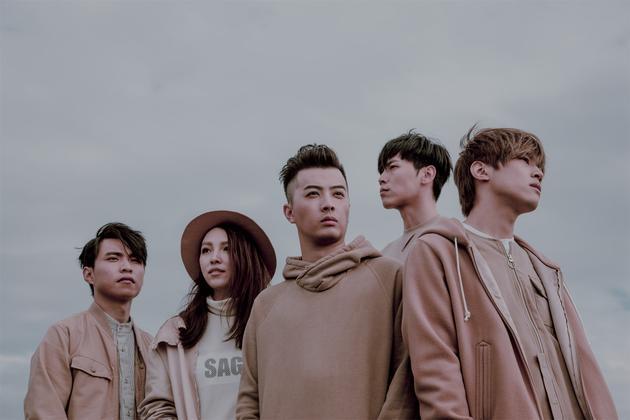 第一张创作专辑图册_360百科