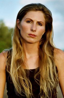 Faith Fay图册_360百科