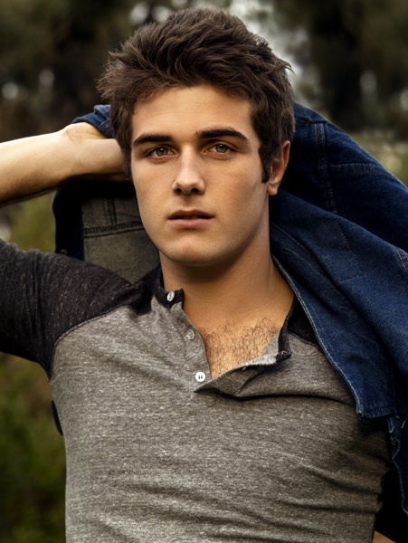 Beau Mirchoff图册_360百科
