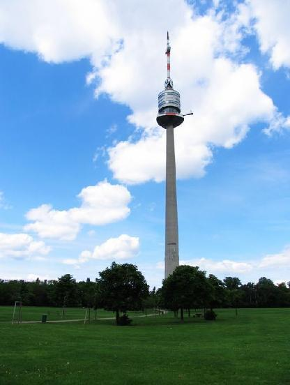 维也纳多瑙塔图册_360百科