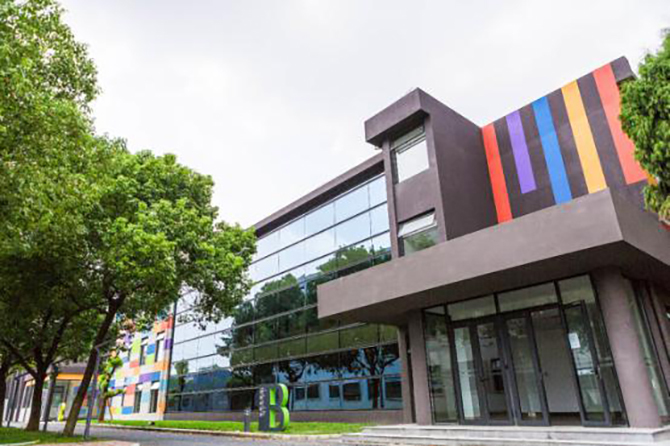 赫德伍德学校图册_360百科