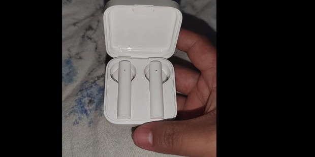 小米air2se恢复出厂设置_360新知