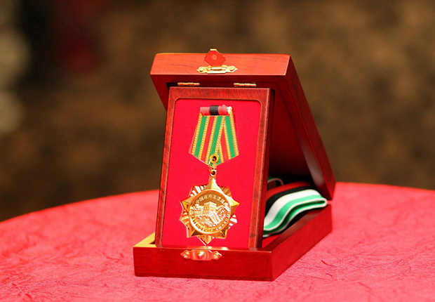 中国政府友谊奖图册_360百科