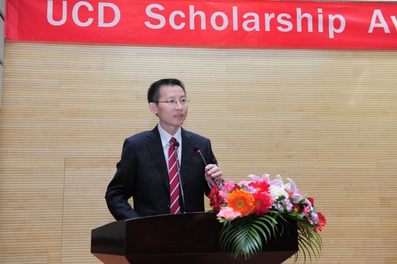 黄冠华图册_360百科