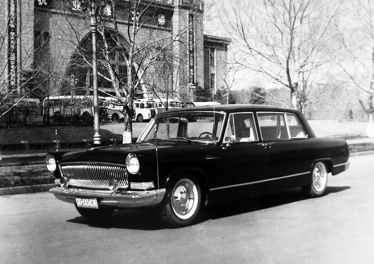 红旗CA770三排座高级轿车图册_360百科