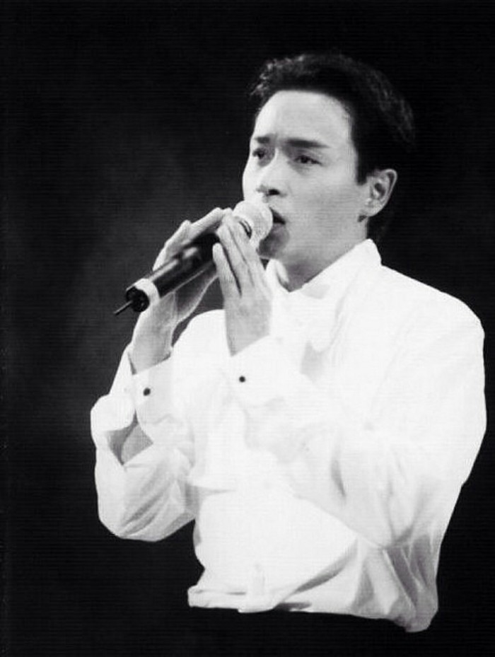 张国荣图册_360百科