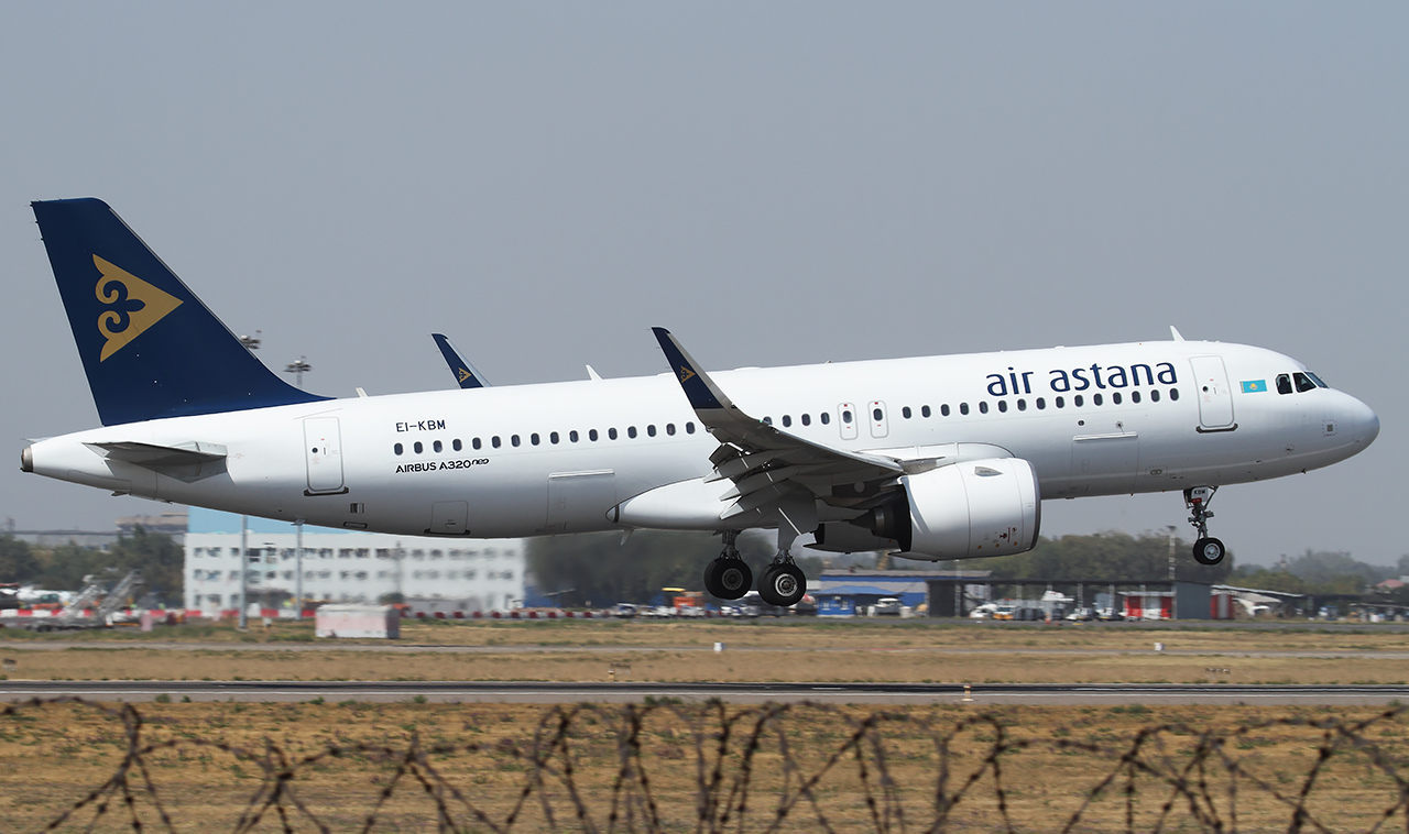 阿斯塔纳航空公司图册_360百科