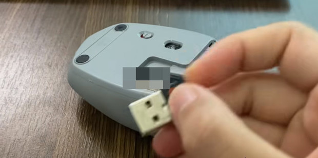 罗技M590/M585 如何使用蓝牙和USB连接电脑_360新知