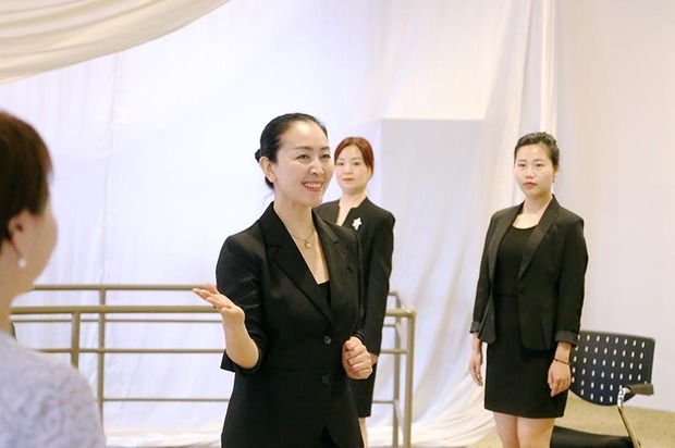 日常生活最基本的礼仪常识_360新知