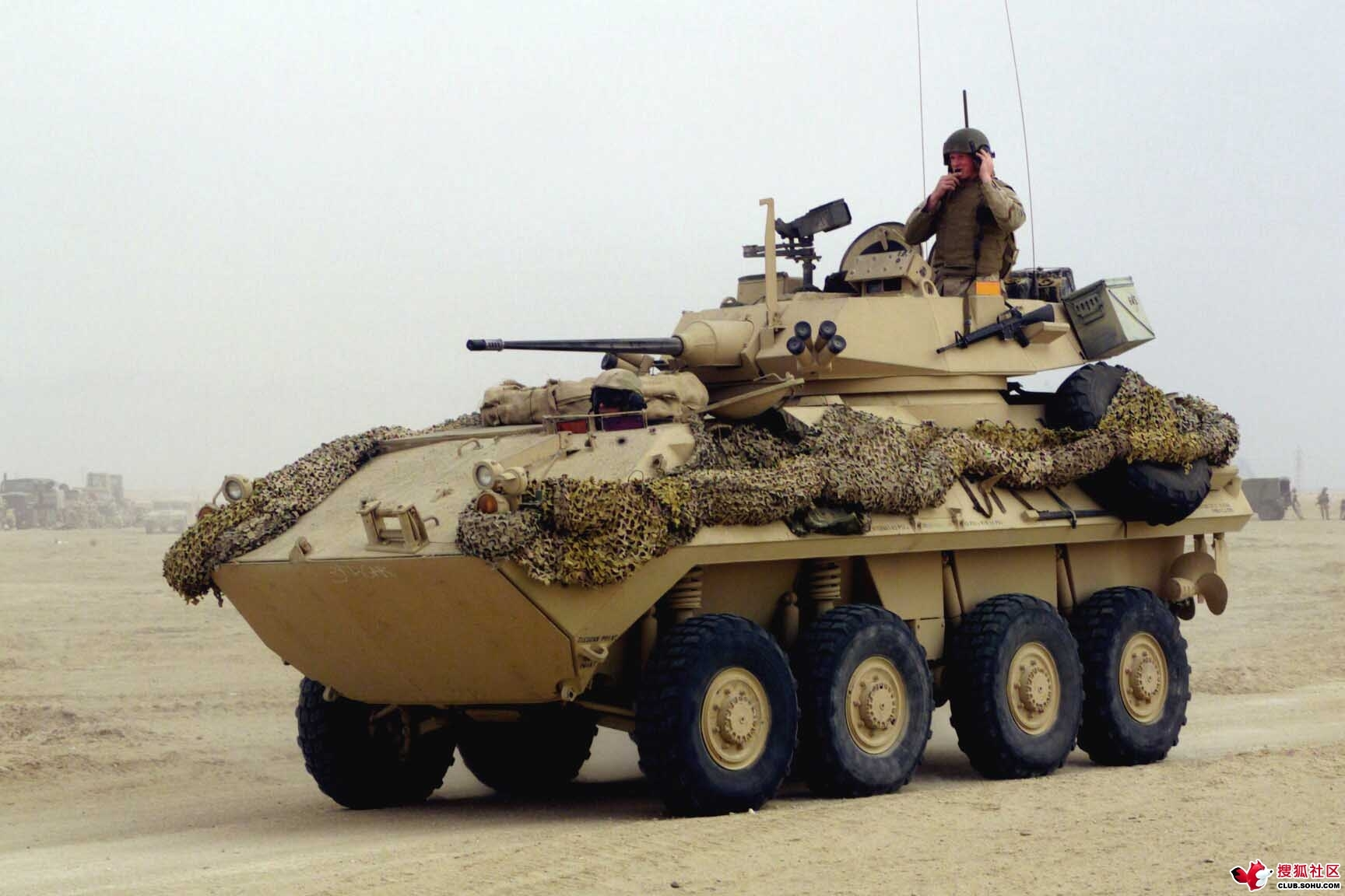 LAV-25图册_360百科