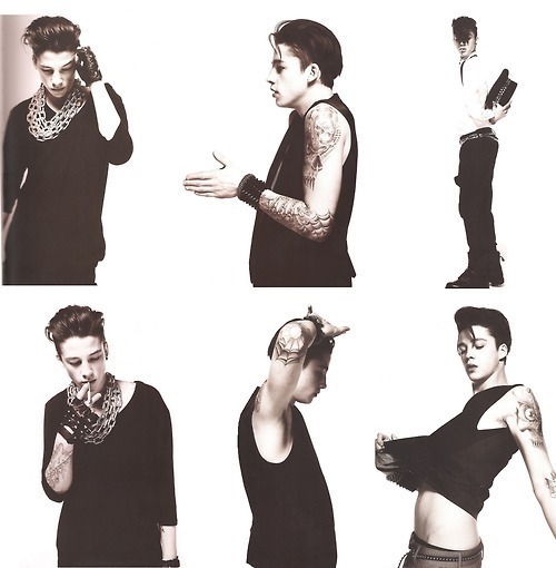 Ash Stymest图册_360百科