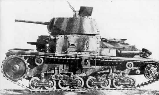 M13/40坦克图册_360百科