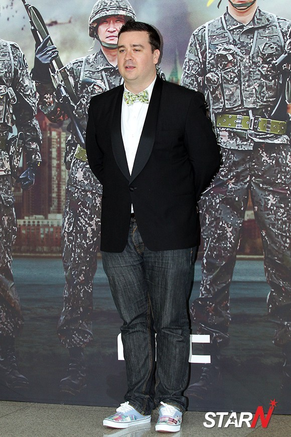 Sam Hammington图册_360百科