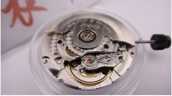 ETA机芯2892，2824和2836的优缺点与真假鉴定_360新知