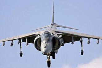 AV-8攻击机图册_360百科