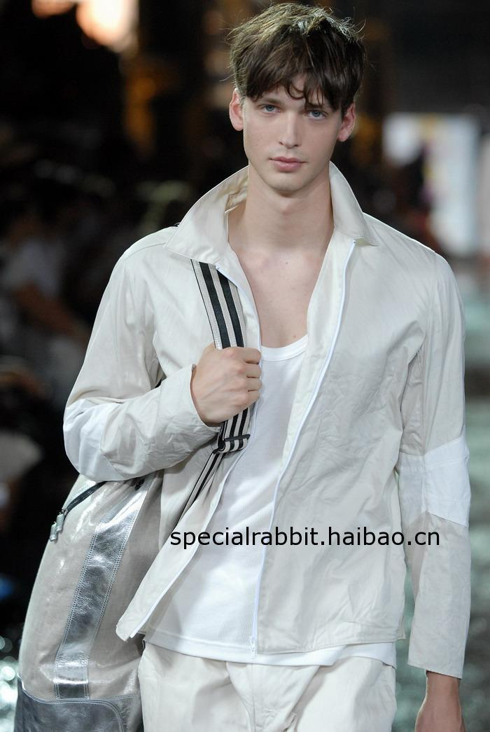 Joe Edney图册_360百科