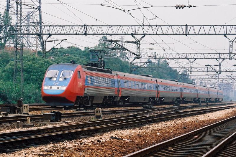 新时速X2000图册_360百科