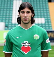 克里斯蒂安·扎卡尔多图册_360百科