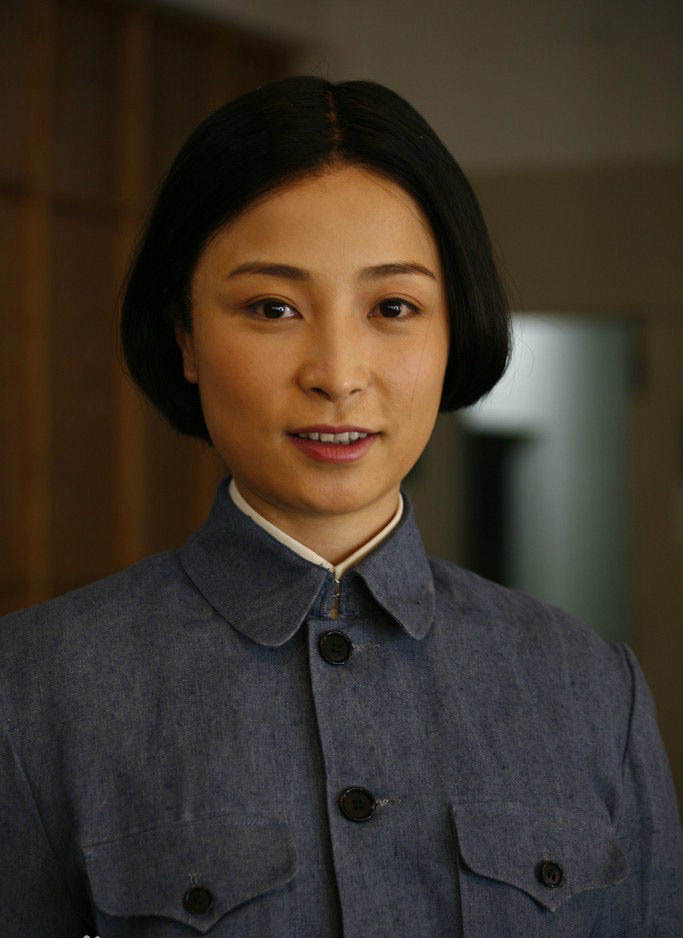 《东方红1949》图册_360百科