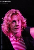 Martin Andrzej Rolinski图册_360百科