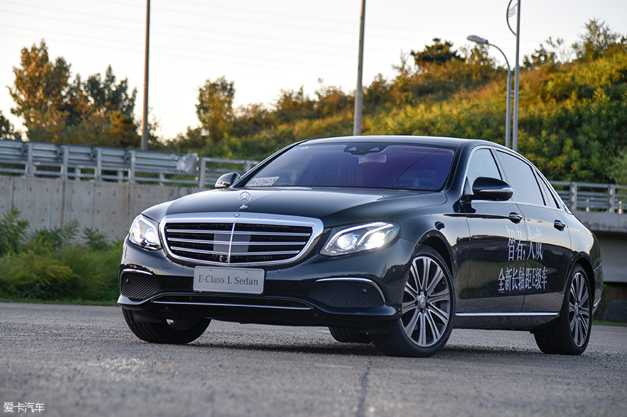 奔驰E300L图册_360百科